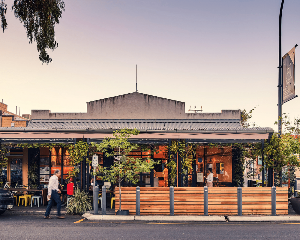 Argo On The Parade | The Parade